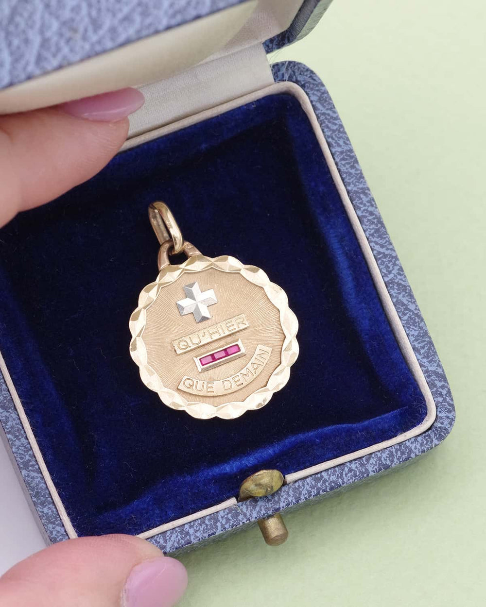 Large Augis Love Medal